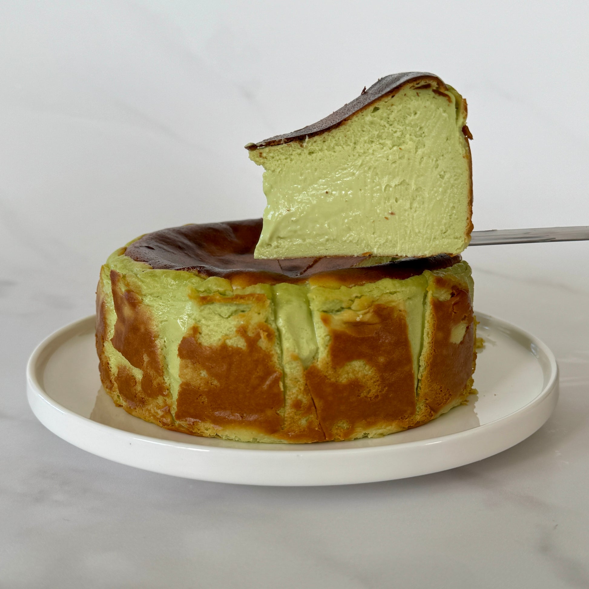 Pandan Basque Cheesecake – Liloh Cakery